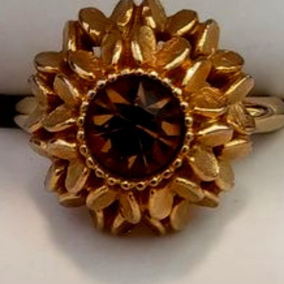 Avon | Jewelry | Vintage Avon Ring Sunflower Size 75 | Poshmark
